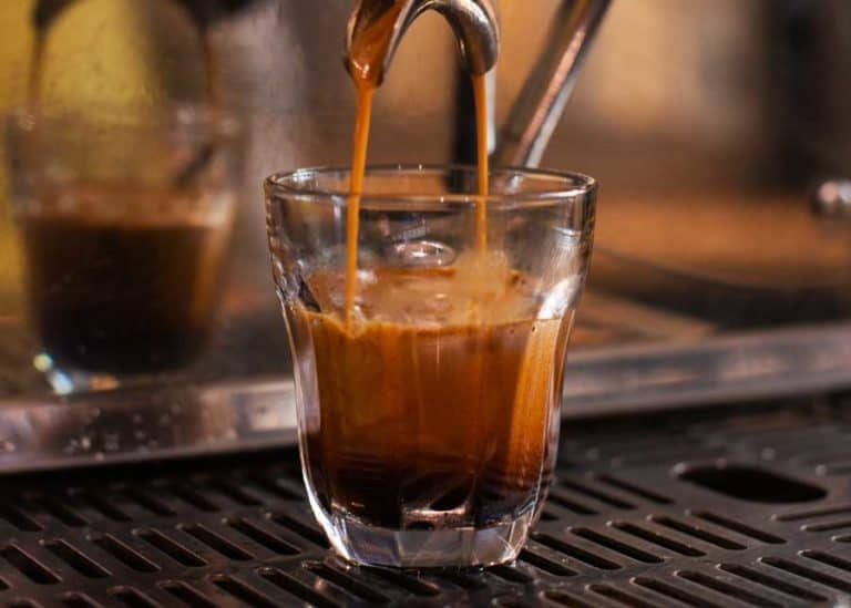Ristretto vs Long Shot (Lungo): 5 Key Differences (Short vs Long ...